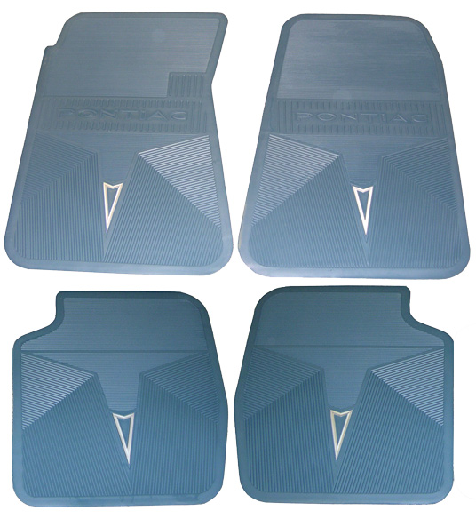 1966-72 LOOP PILE CARPETED FLOOR MATS WITH 6.5 LITRE LOGO, MANUAL ...