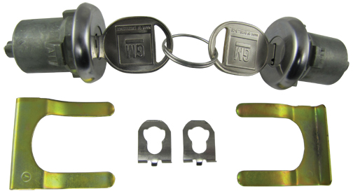 82 DOOR LOCKS,PR(RE)