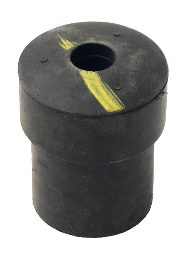 1970-81 REAR SHACKLE BUSHING (RE)