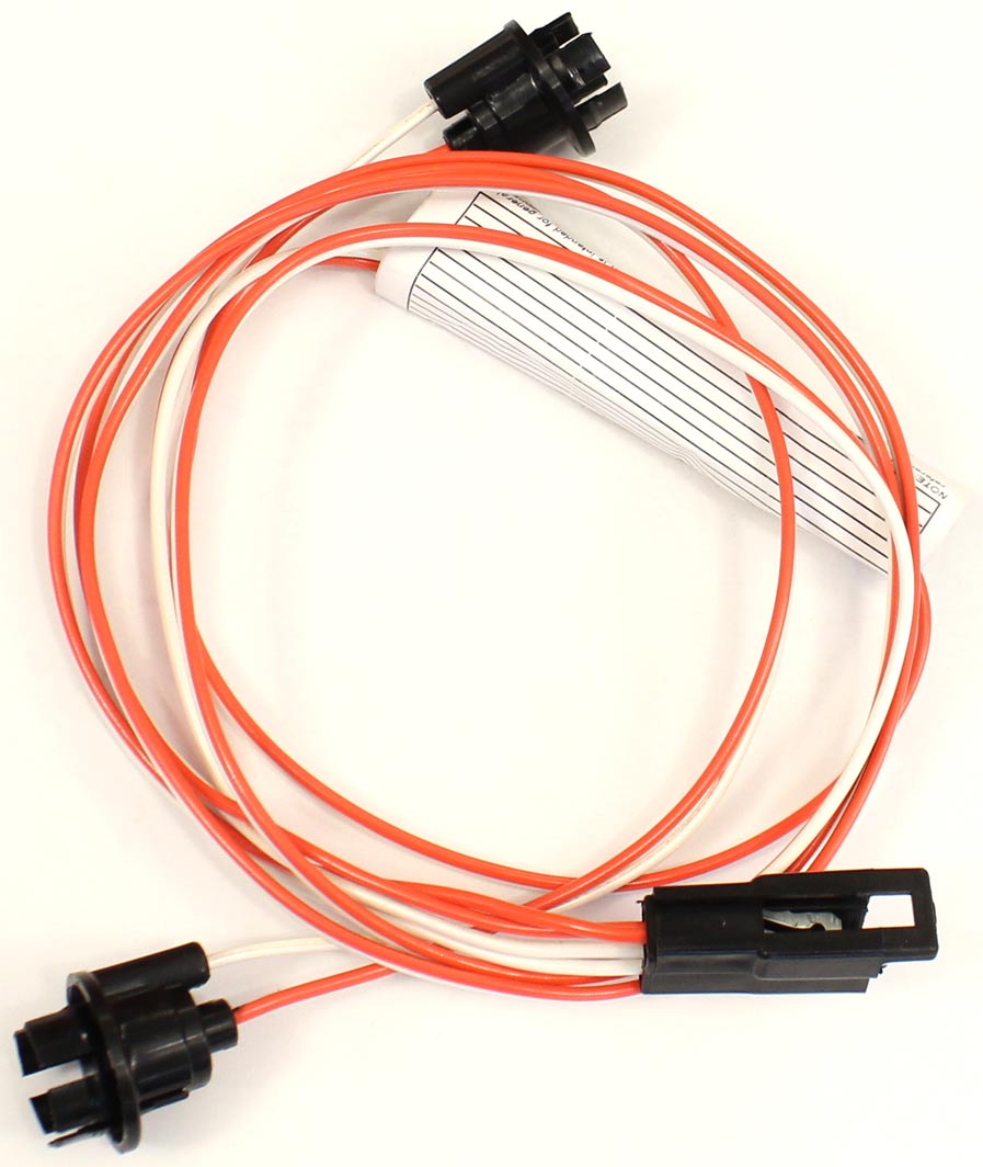 1969-70 UNDER DASH COURTESY LAMP HARNESS.