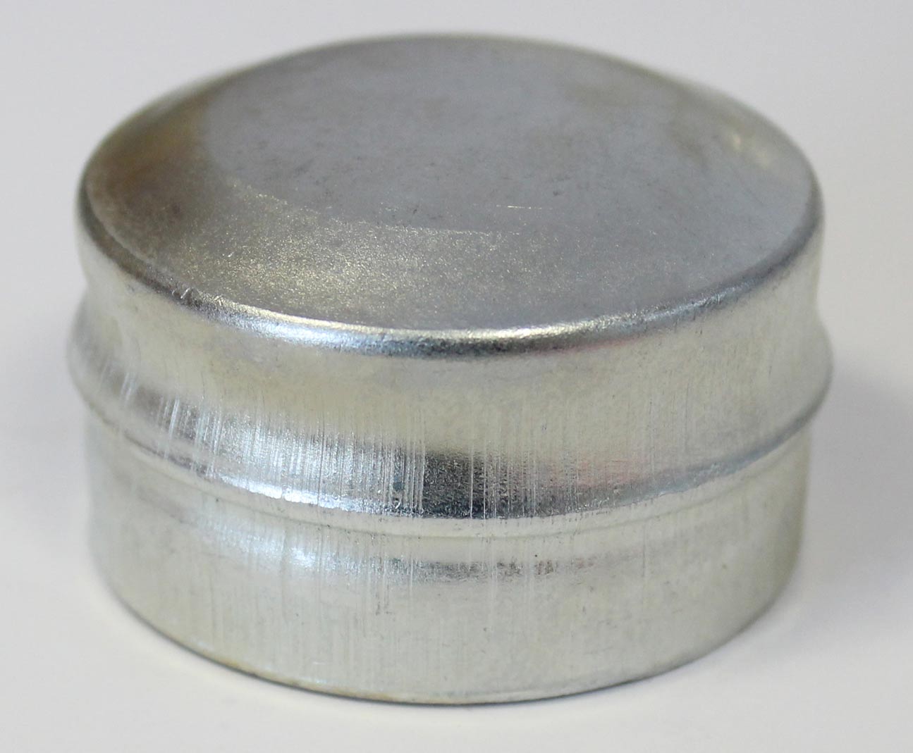 64-72FRT HUB DUST CAP, ALL, EA (GM)